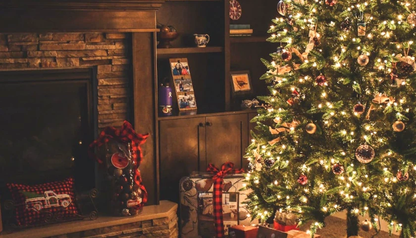 2025 (Mostly) Country Christmas Roundup | The Star News Network