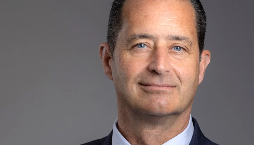 Tennessee Valley Authority CEO Announces Retirement After Trump Slashes ...