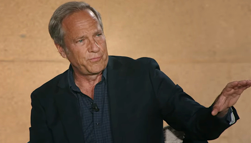 ‘Dirty Jobs’ Host Mike Rowe Sounds Alarm on Growing Skills Gap in U.S ...